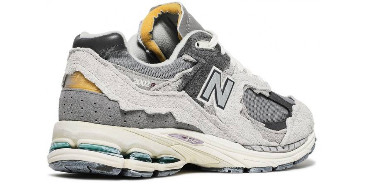 Купить кроссовки New Balance 2002 R Protection Pack Rain Cloud Grey ...